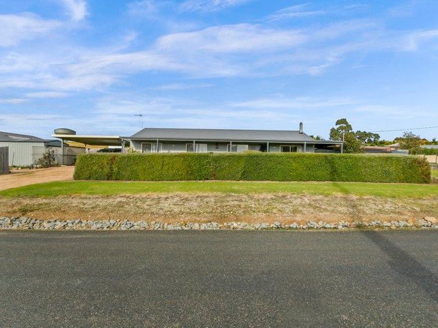 Real Estate for Sale in Kalimna, VIC 3909 | Allhomes