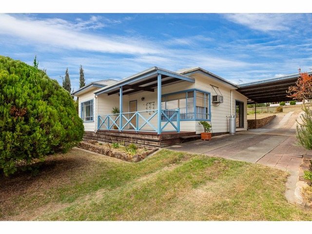 Courteney Street, Walbundrie NSW 2642 Street Information | Allhomes