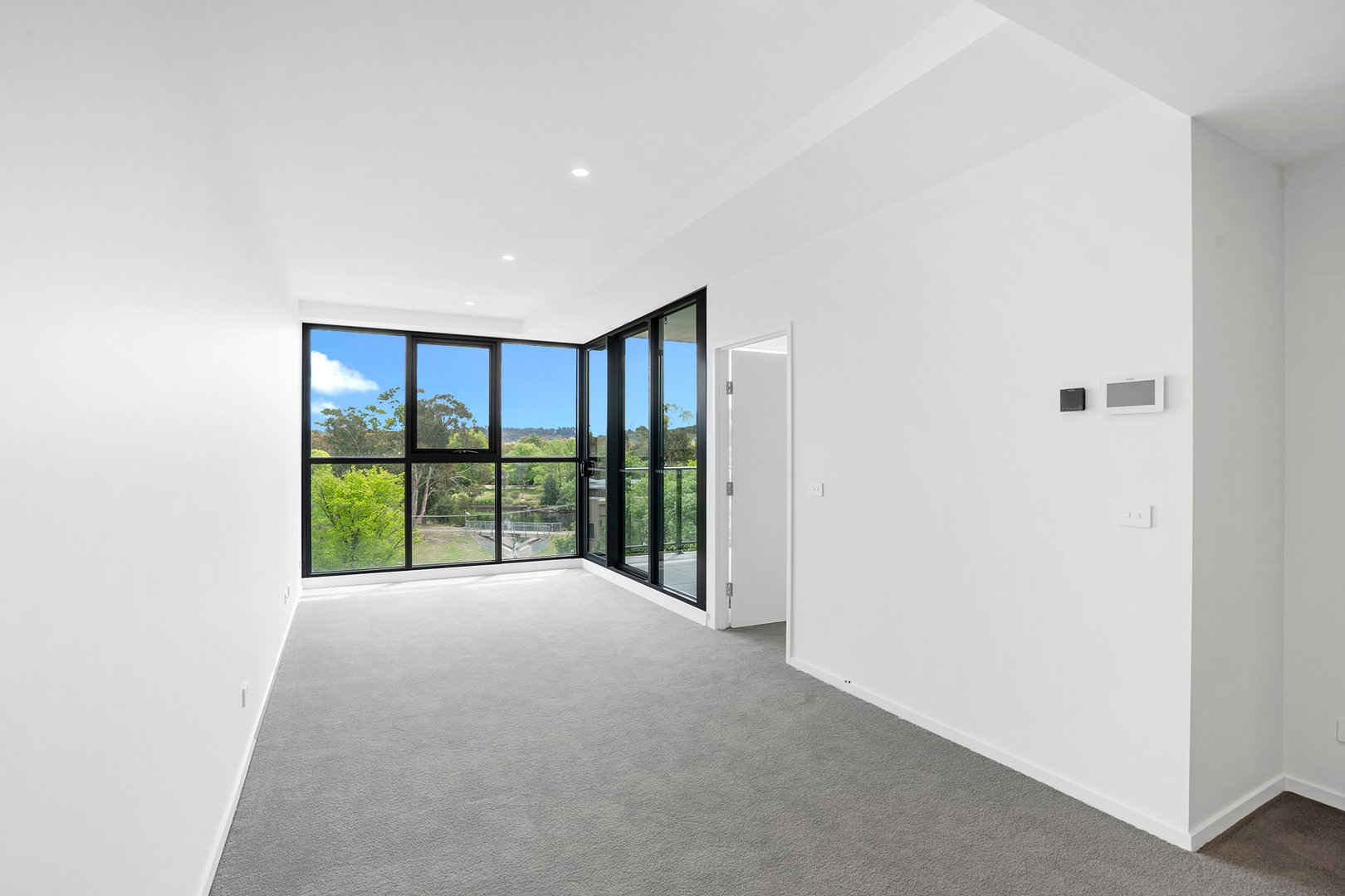 1B/327 Northbourne Avenue, Lyneham ACT 2602 | Allhomes