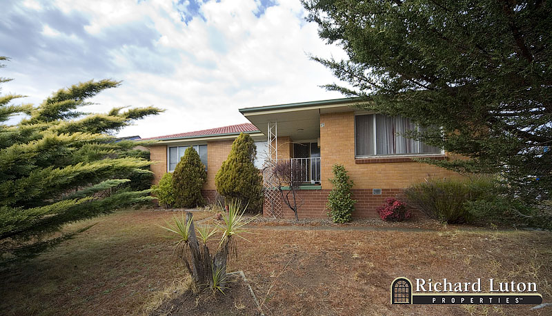 95 Gilmore Crescent, Garran ACT 2605 | Allhomes