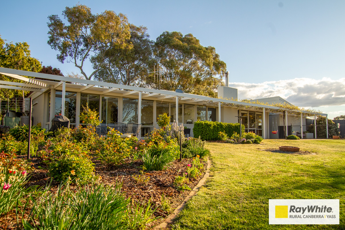 11 Merriman Place, Murrumbateman NSW 2582 | Allhomes