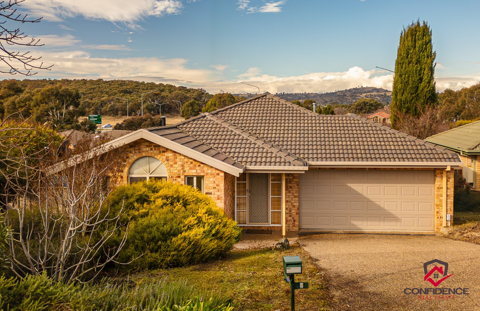 9 Elm Grove, Gungahlin ACT 2912 | Allhomes