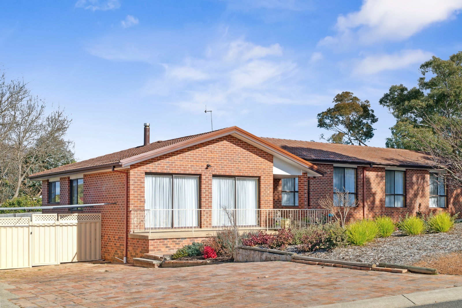 48 Cossington Smith Crescent, Lyneham ACT 2602 | Allhomes