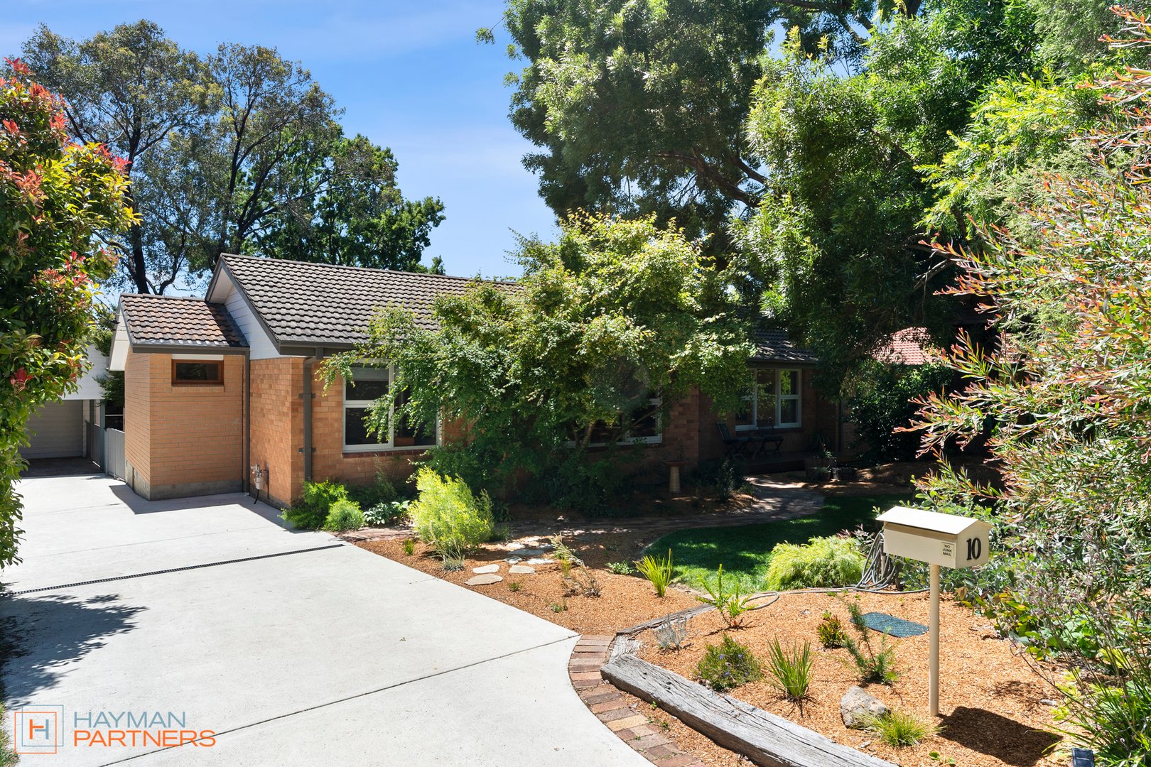 10 Kidston Crescent, Curtin ACT 2605 | Allhomes