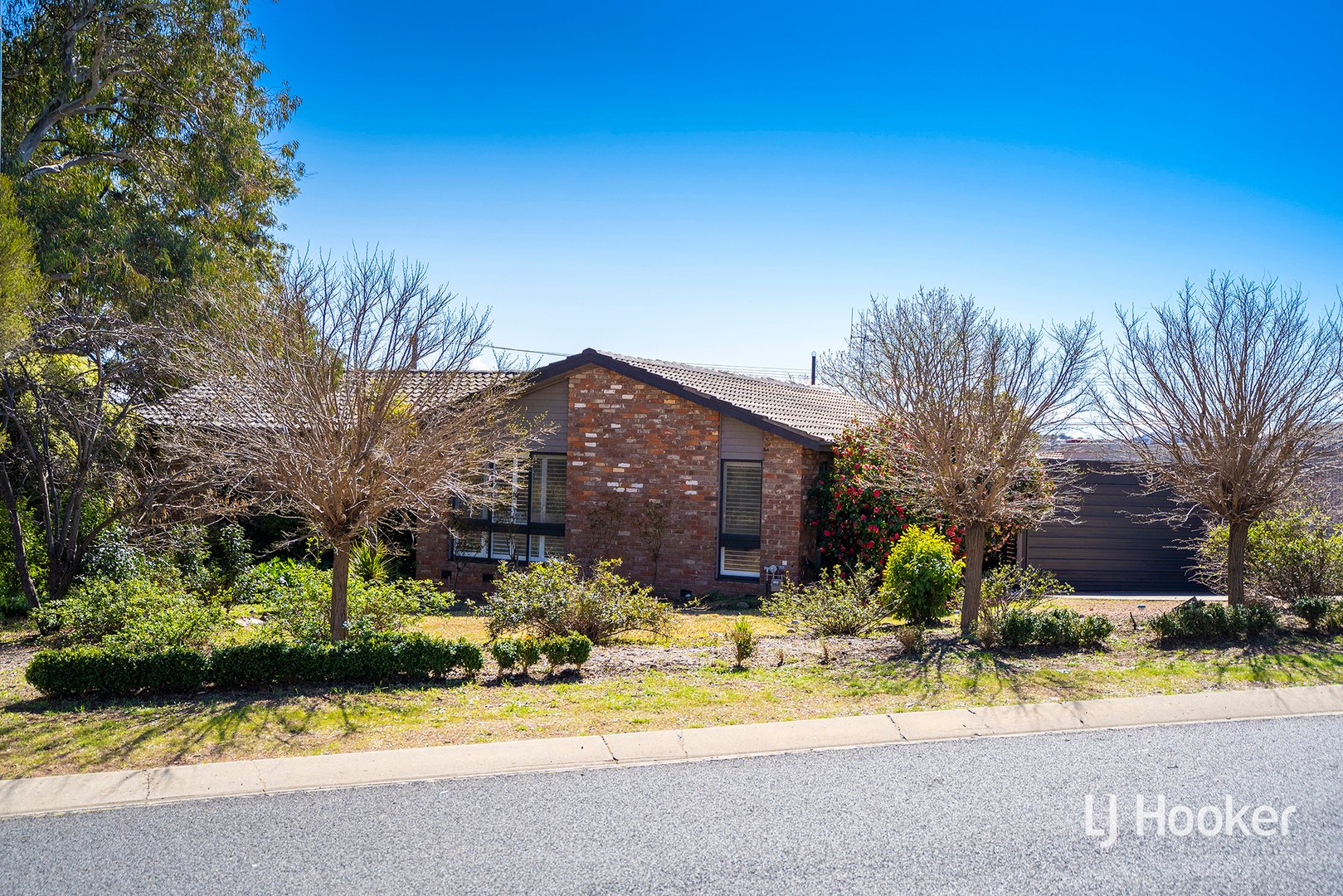 9 Poole Place, Latham ACT 2615 | Allhomes
