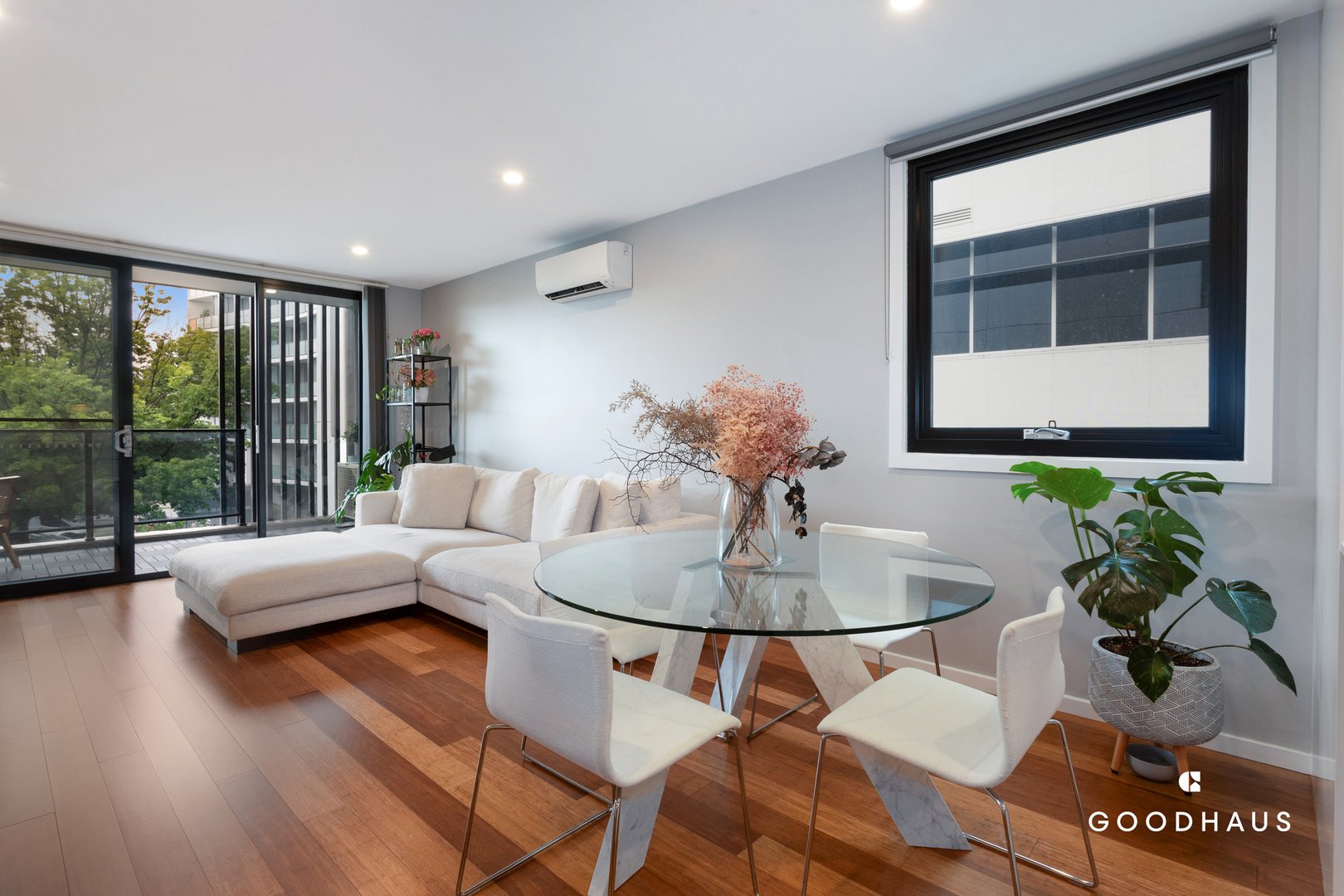 19/111 Canberra Avenue, Griffith ACT 2603 | Allhomes