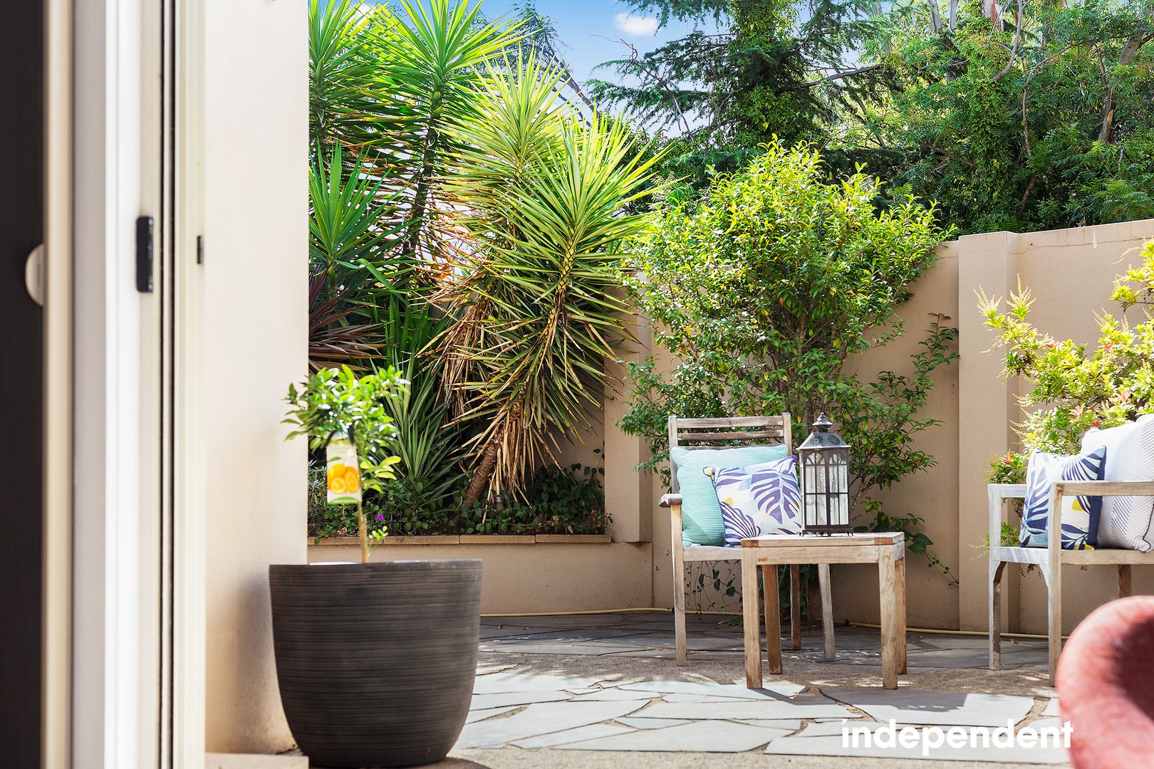 8 Waramanga Place, Waramanga ACT 2611 | Allhomes